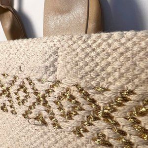 Universal Thread | Bags | Universal Thread Goods Coembroidered ...